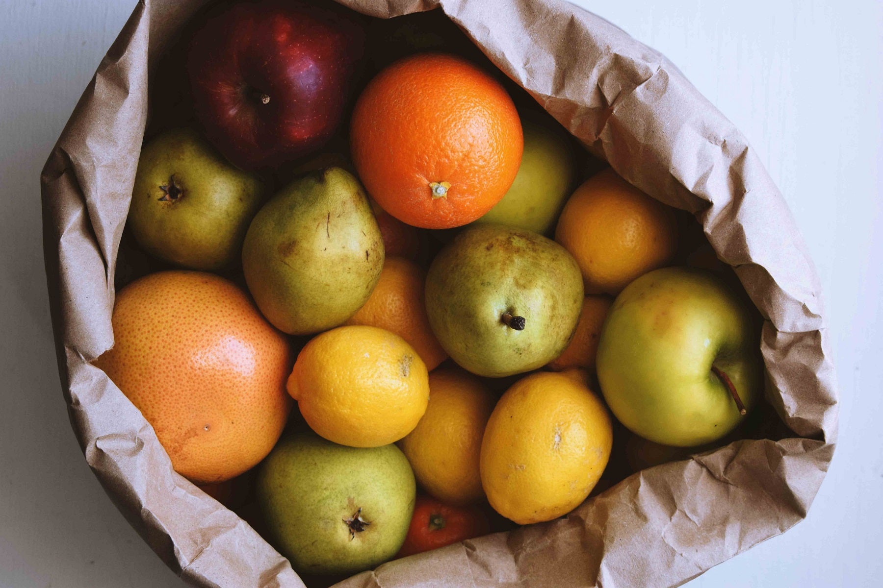 Paper vs Plastic - What's the Best Bag? | Blog | Bambaw